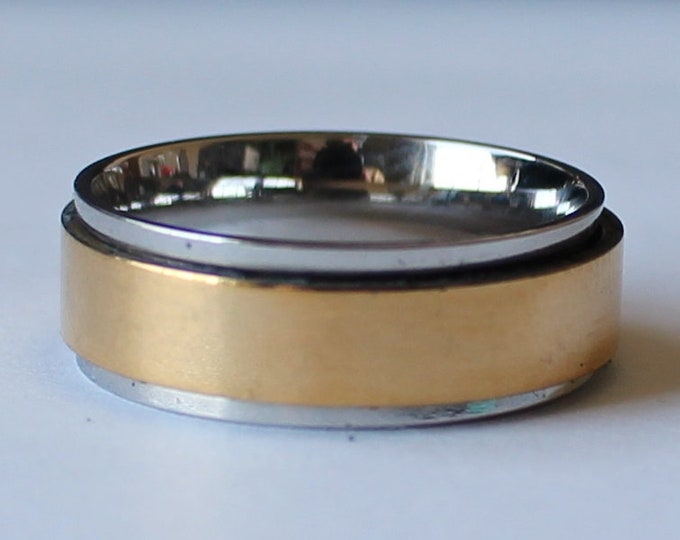 Protection Spell Ring by Aran Coven - Etsy