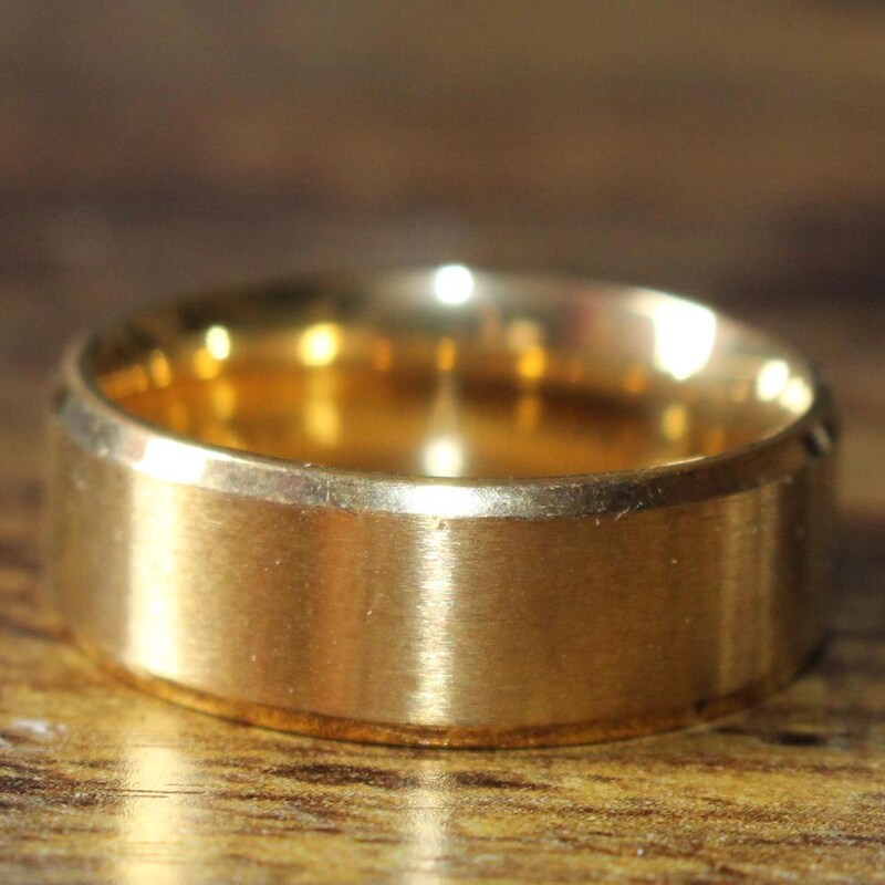 Haunted Ring - Etsy