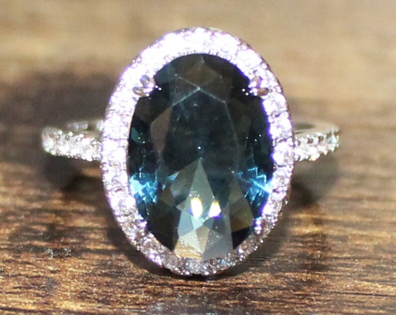 Haunted Beauty Spell Ring of Cliodna the Goddess | Etsy