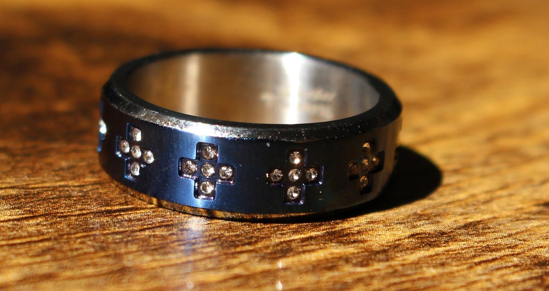 Protection Spell Ring by Aran Coven - Etsy