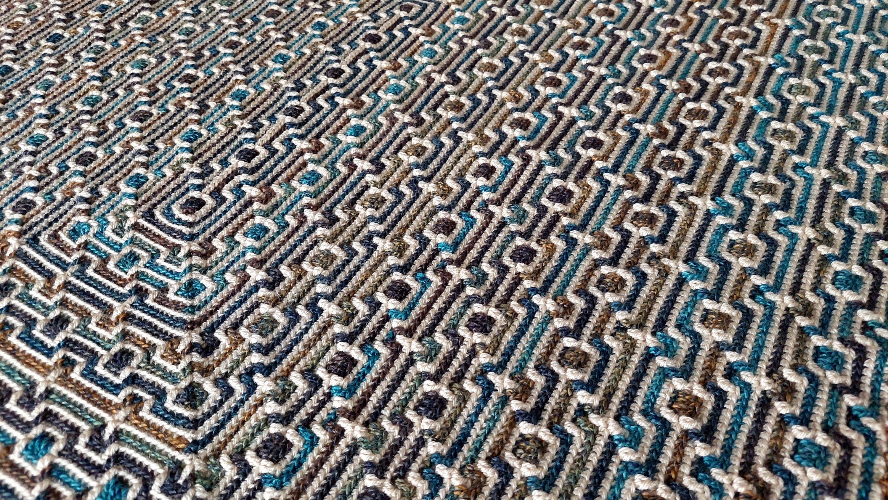 MOSAIC ALLURE: Rectangular Center-out Overlay Mosaic Crochet Blanket ...
