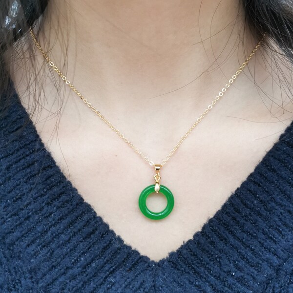 Jade Circle Pendant - Etsy