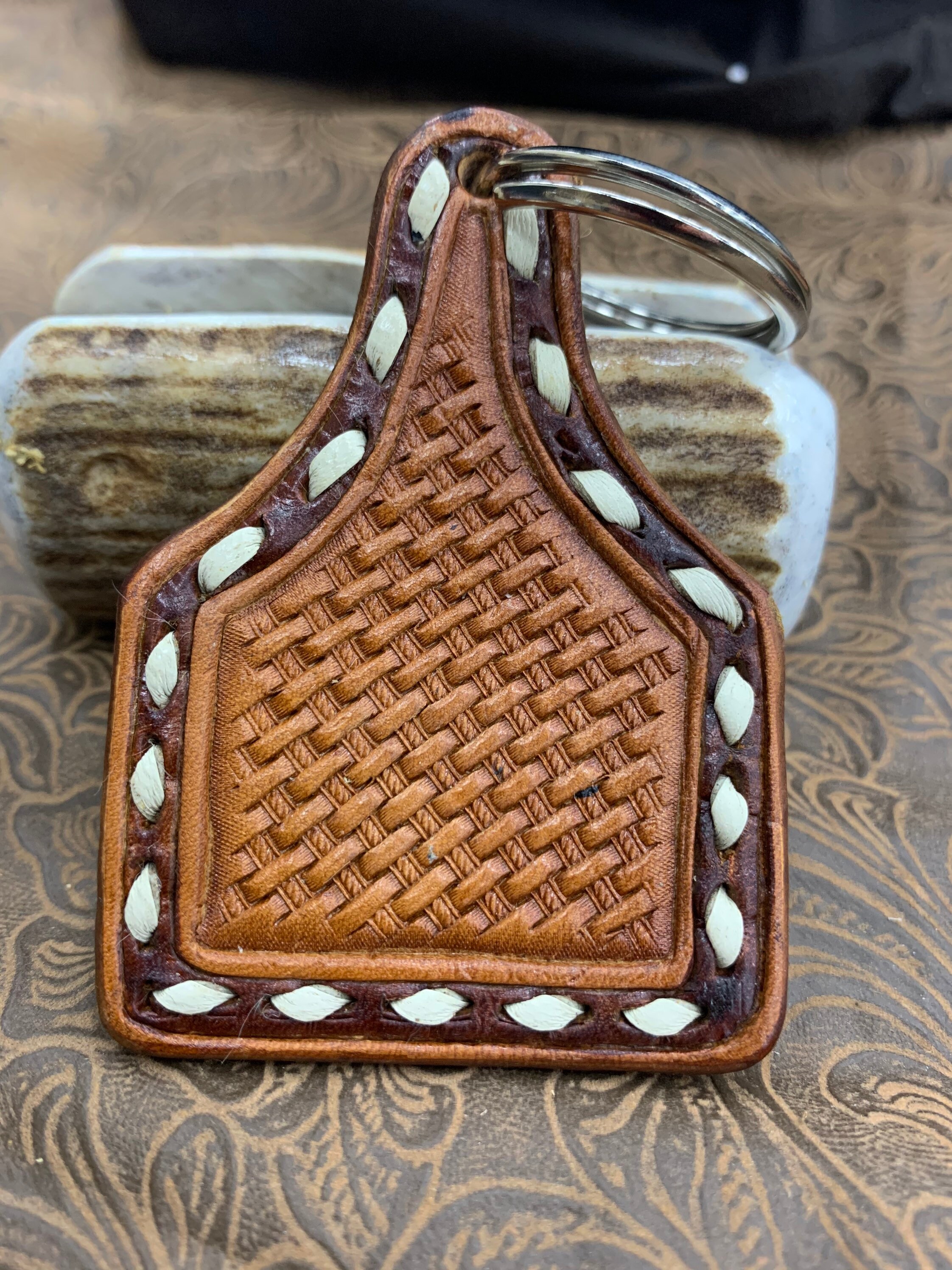 Eartag Keychain - Etsy