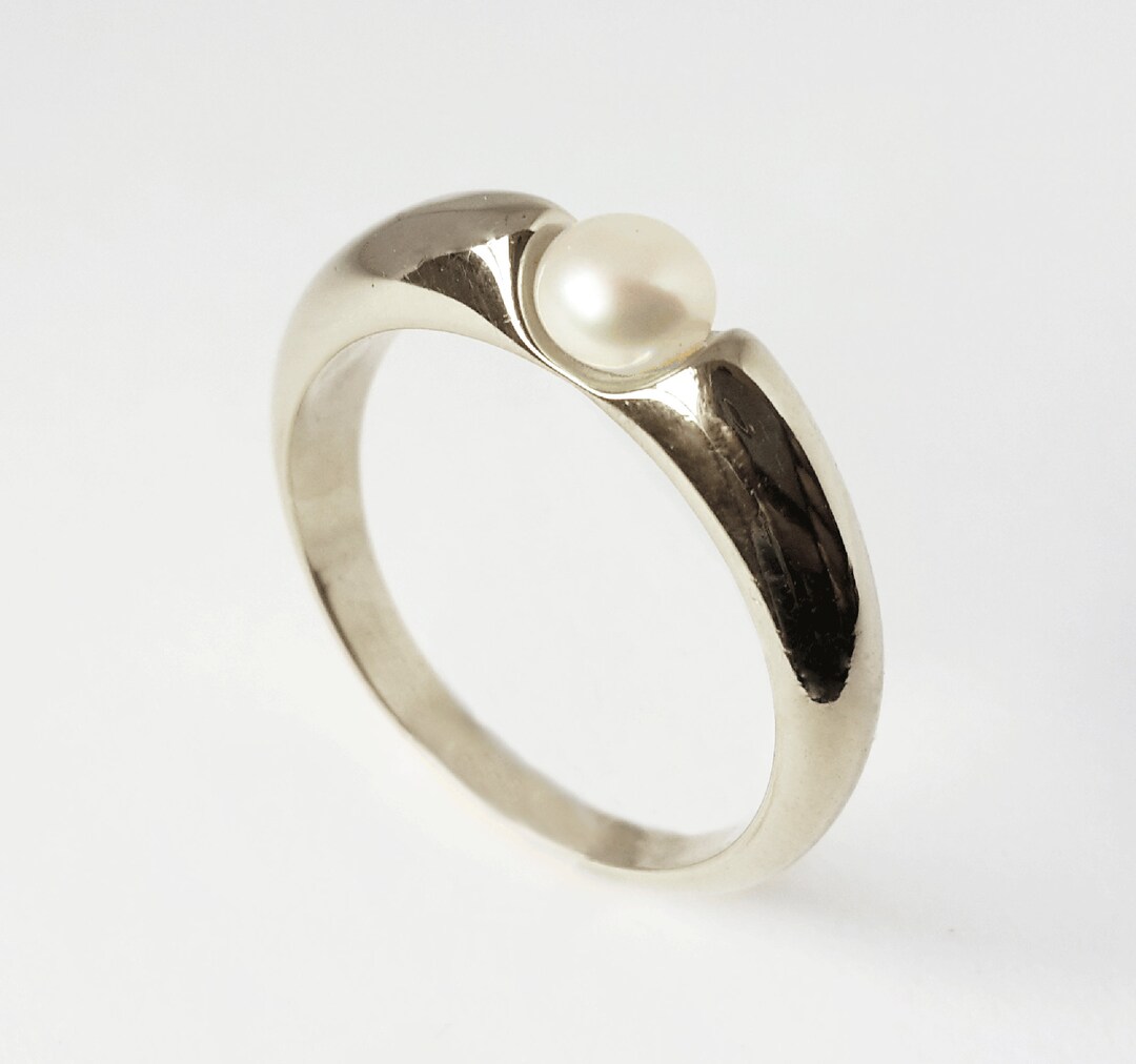 Silver Pearl Ring - Etsy