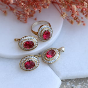 Ruby Handmade Oval Set, Ottoman Style Set, Womens Ruby Set, Ladies Ruby ...
