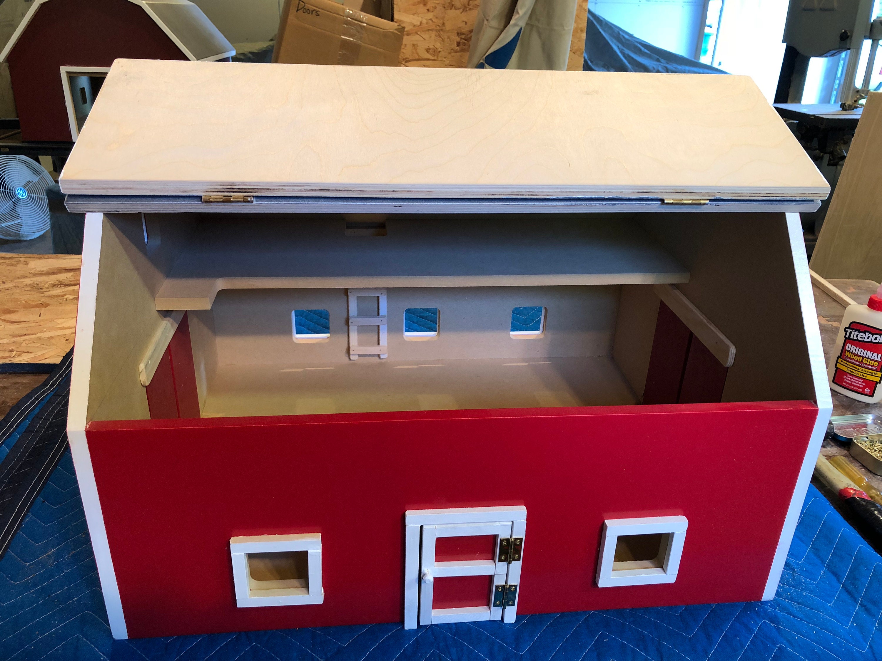 Handcrafted Toy Barn - Etsy Canada