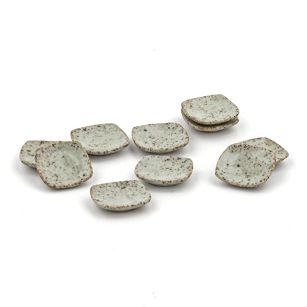 10 Miniature Stoneware Plates Dollhouse Dinnerware - Etsy