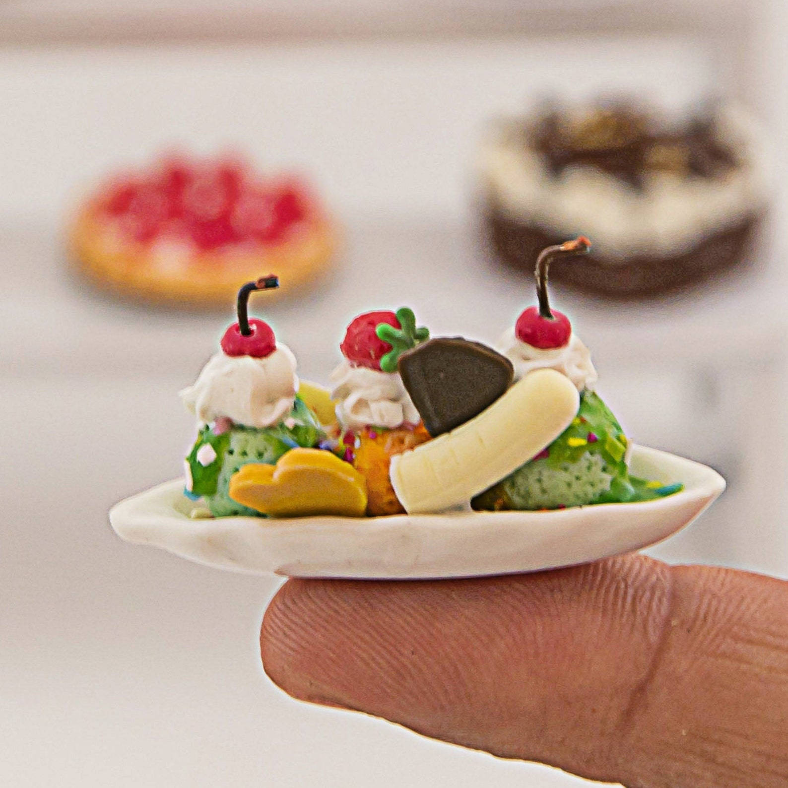 Miniature ice cream Tabletop miniatures Dollhouse food | Etsy