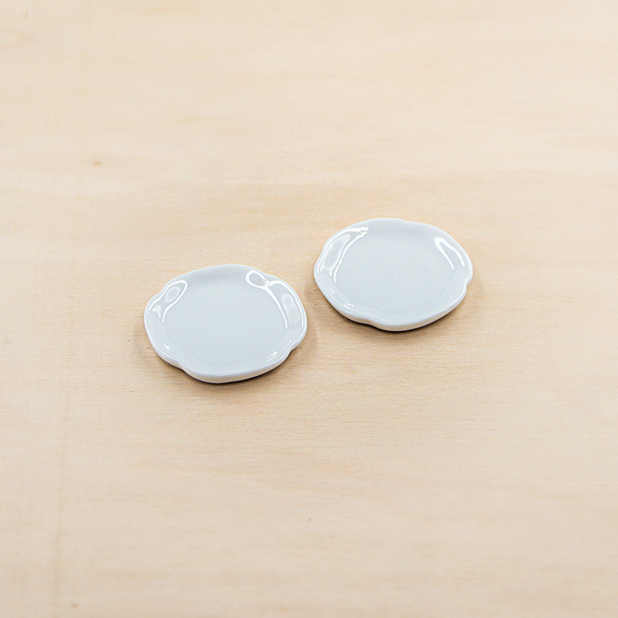 4 Miniature plates Ceramic dinnerware | Etsy