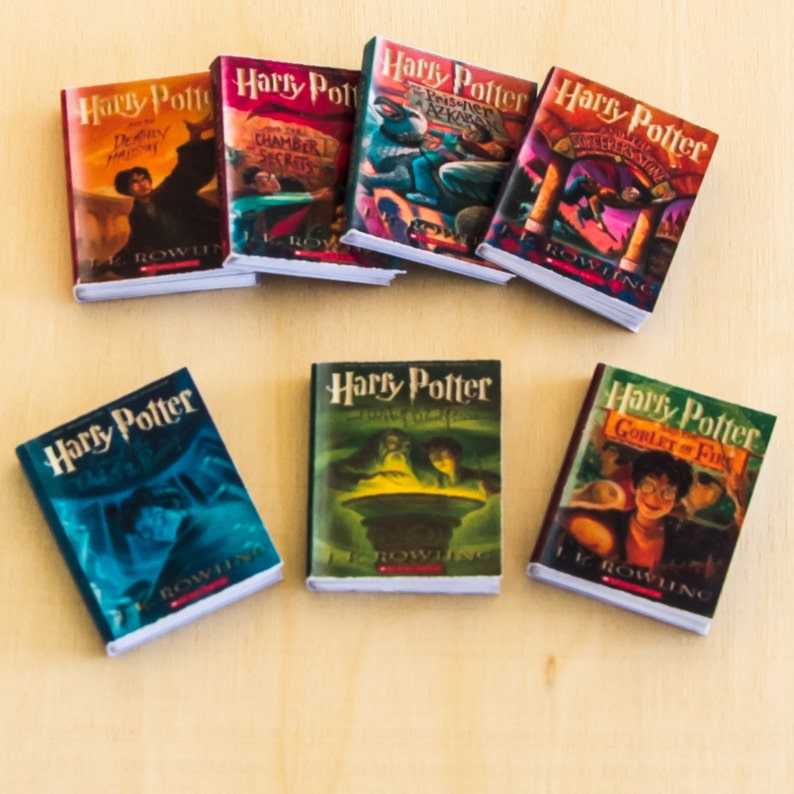 7 Miniature Harry Potter books Mini books Tabletop miniatures | Etsy