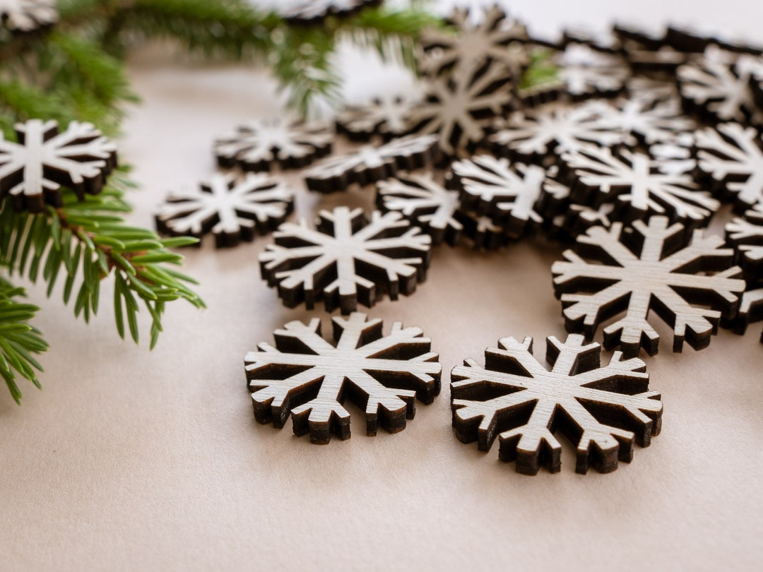 50 Wooden Snowflake Decorations, Small Wooden Snowflake Confetti, Table ...
