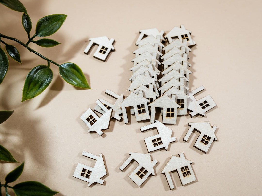 50 Pcs Small Wooden House Shapes Tiny Confetti, Unfinished Wood Cutouts ...