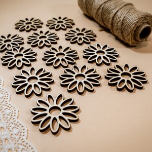 12 Pcs Daisy Flower Shapes, Unfinished Wood Cutouts, Pack of Daisies ...
