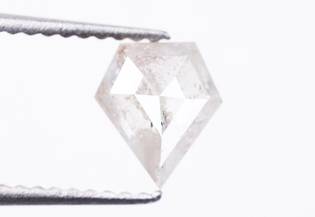 0.85 Ct, 6.1 X 5.8 X 3.0 MM, Pentagon Shape Fancy Salt and Pepper ...