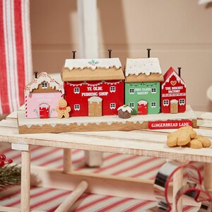 Gingerbread Lane Christmas Village Scene - Etsy