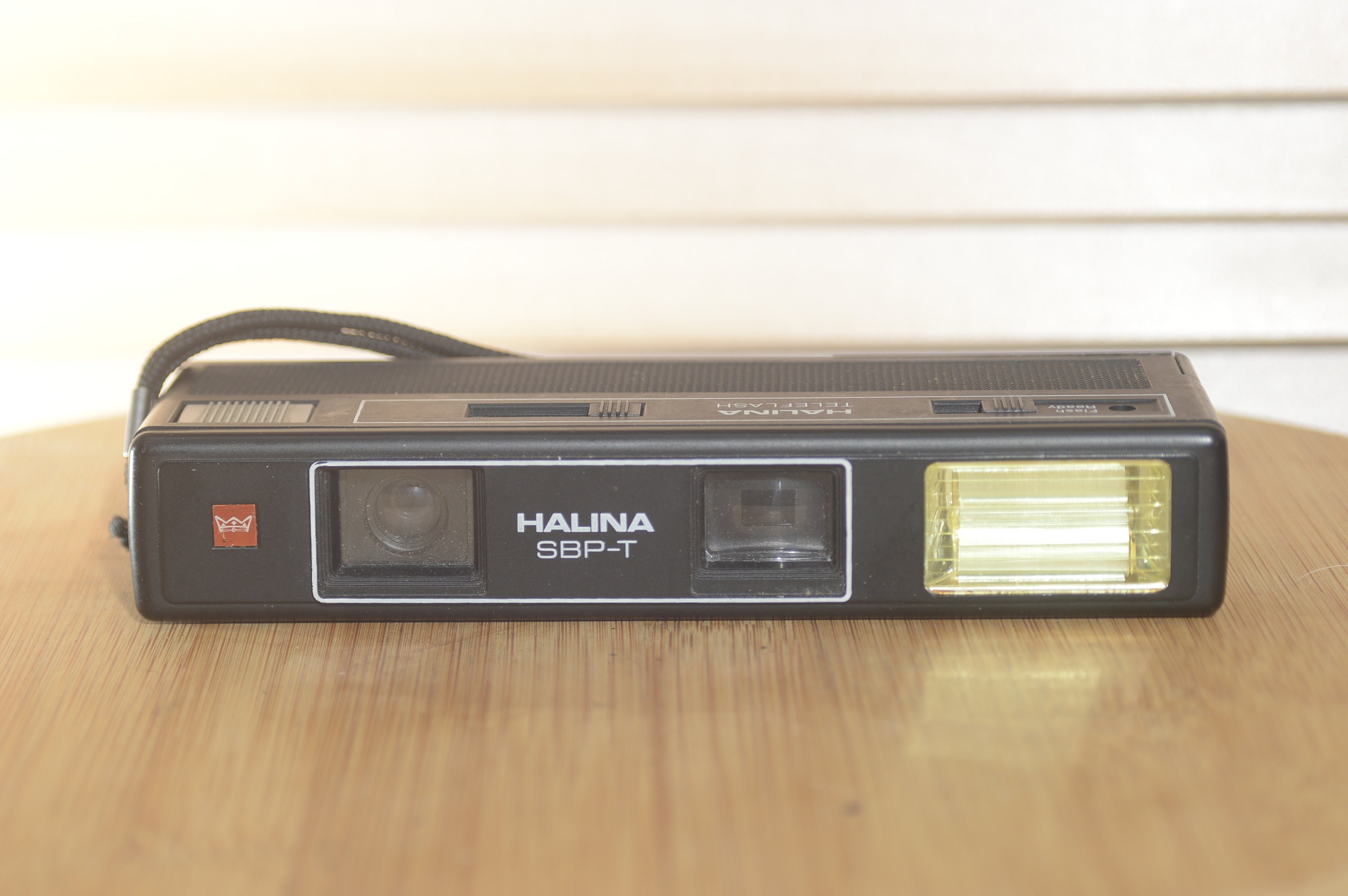 Halina SBP-T Teleflash 110mm Camera . Built in Flash for Low Light ...