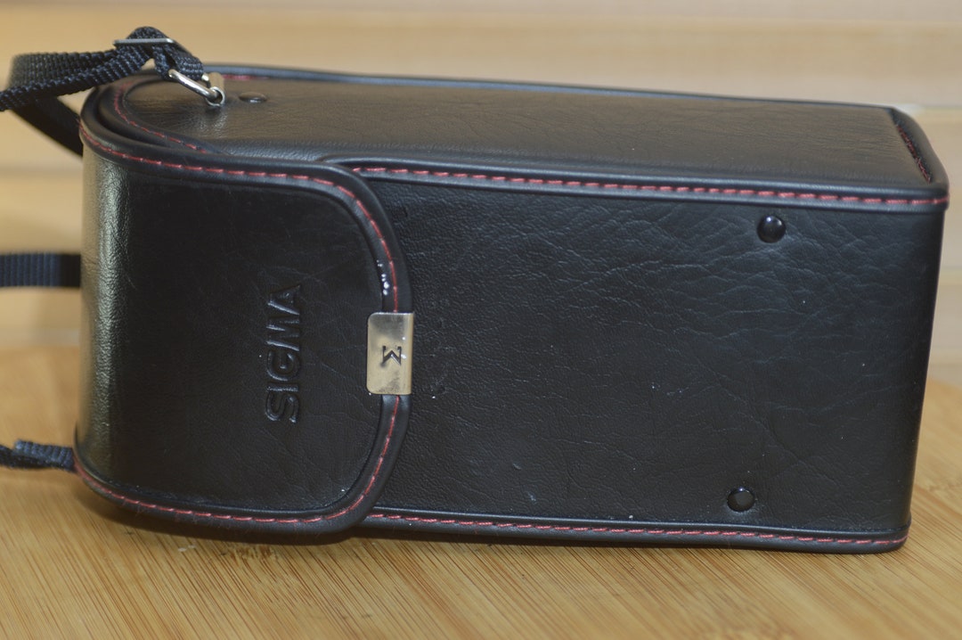 Fantastic Sigma NC-70 Hard Leather Lens Case. Perfect for Protecting ...