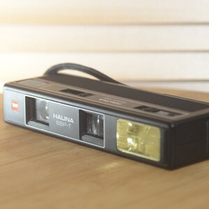 Halina SBP-T Teleflash 110mm Camera . Built in Flash for Low Light ...