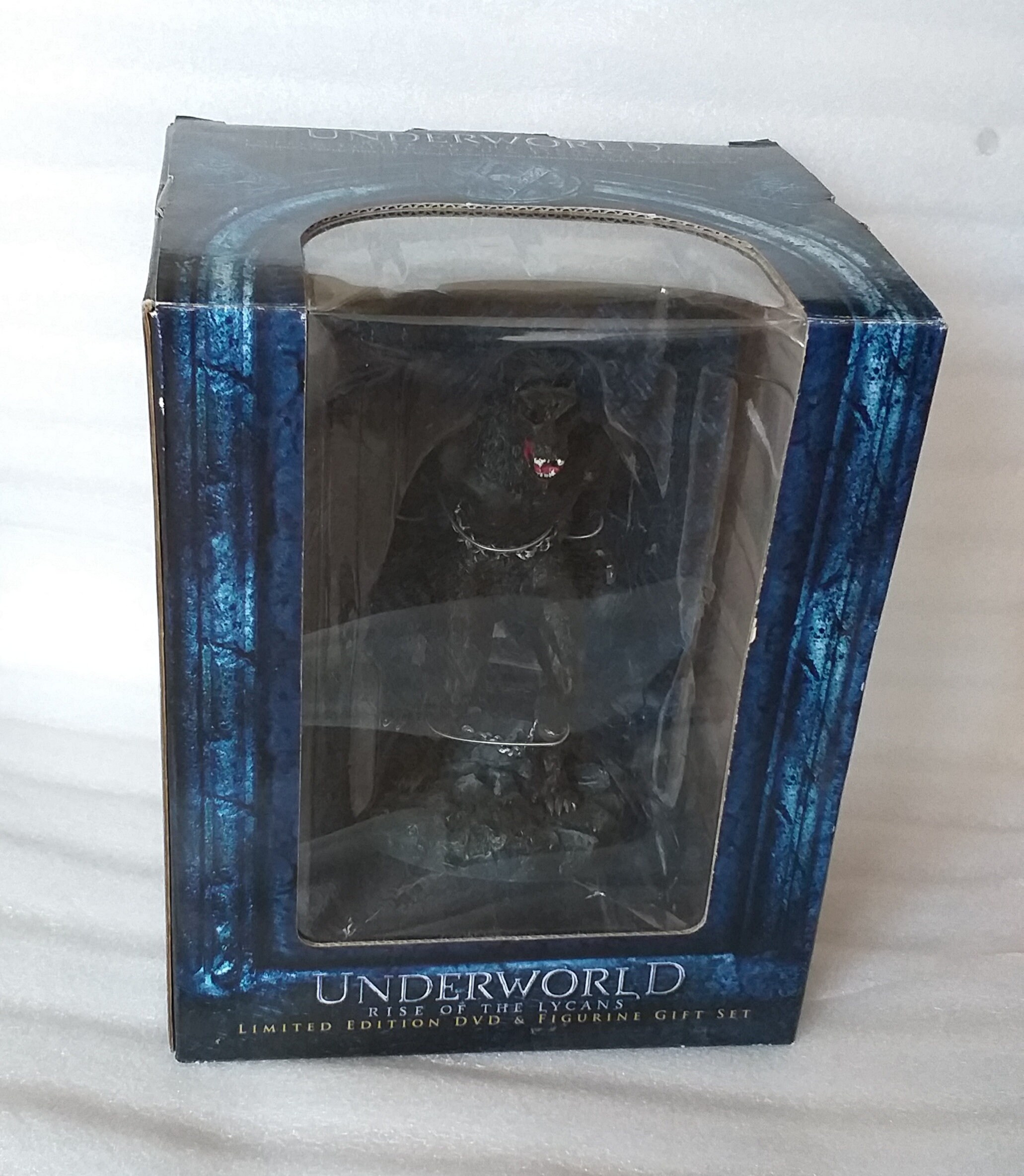 Underworld Viktor Crest