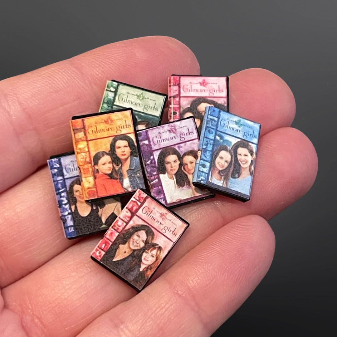 Dollhouse Movie- 1:12th Scale- Dollhouse Furniture- Miniatures ...