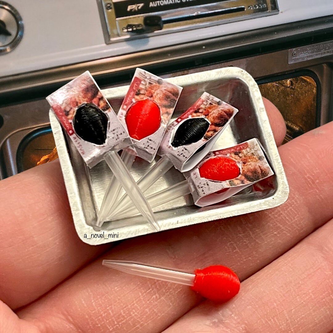 Dollhouse Baster- 1:12th Scale- Dollhouse Holiday- Miniature Baster ...