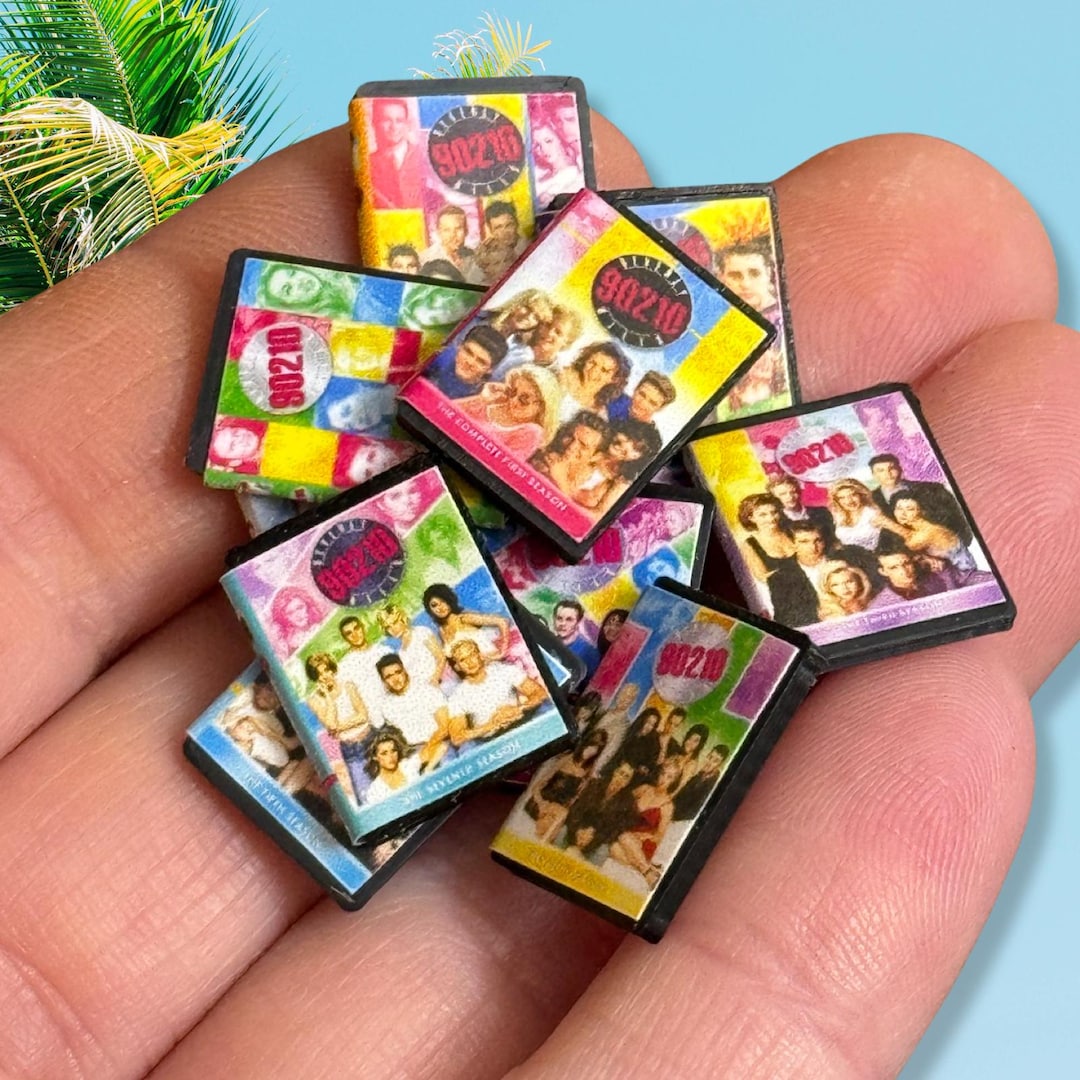 Dollhouse Movie- 1:12th Scale- Dollhouse Furniture- Miniatures ...