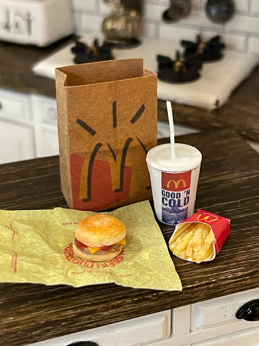 Dollhouse Fast Food- 1:12th Scale- Dollhouse Kitchen- Dollhouse ...