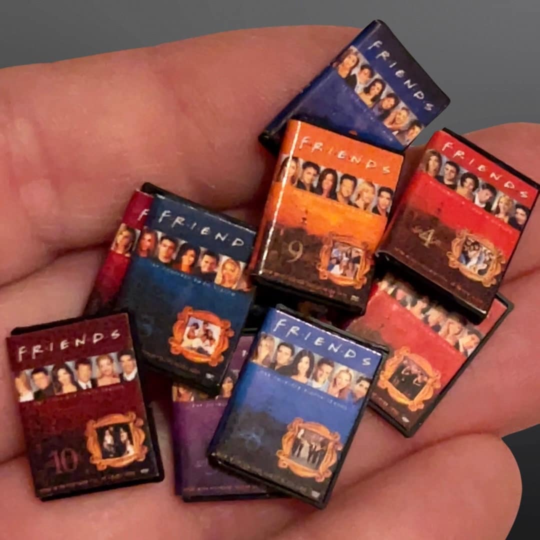 Dollhouse Movie- 1:12th Scale- Dollhouse Furniture- Miniatures ...