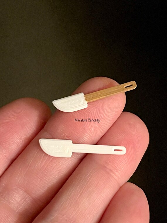 Dollhouse Spatula 1 Piece Dollhouse Kitchen 1:12th Scale | Etsy