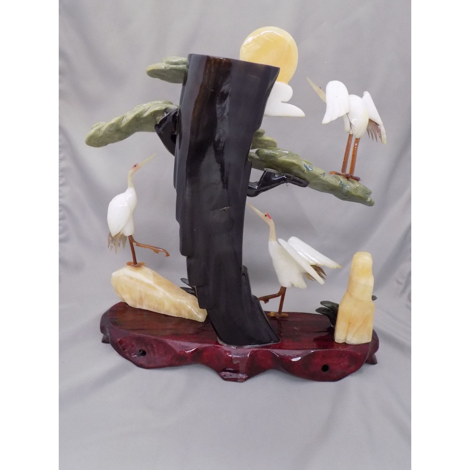 Jade Tree Leaves Abalone Cranes Horn Tree Trunk Oriental Nature Scene ...