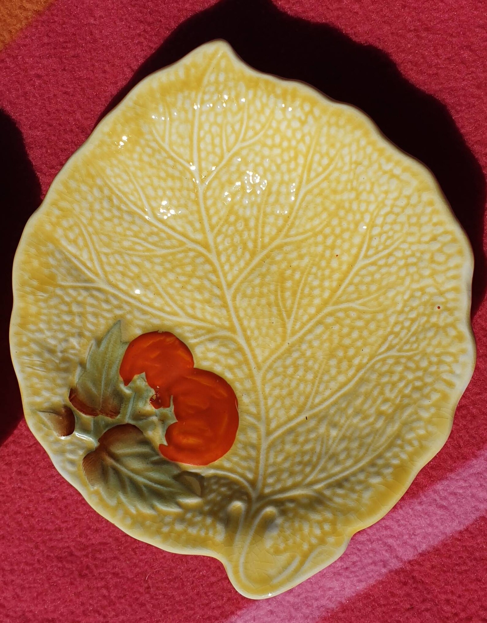 2 Cabbage Ware Dishes Green Beswick and Yellow Fielding With - Etsy UK