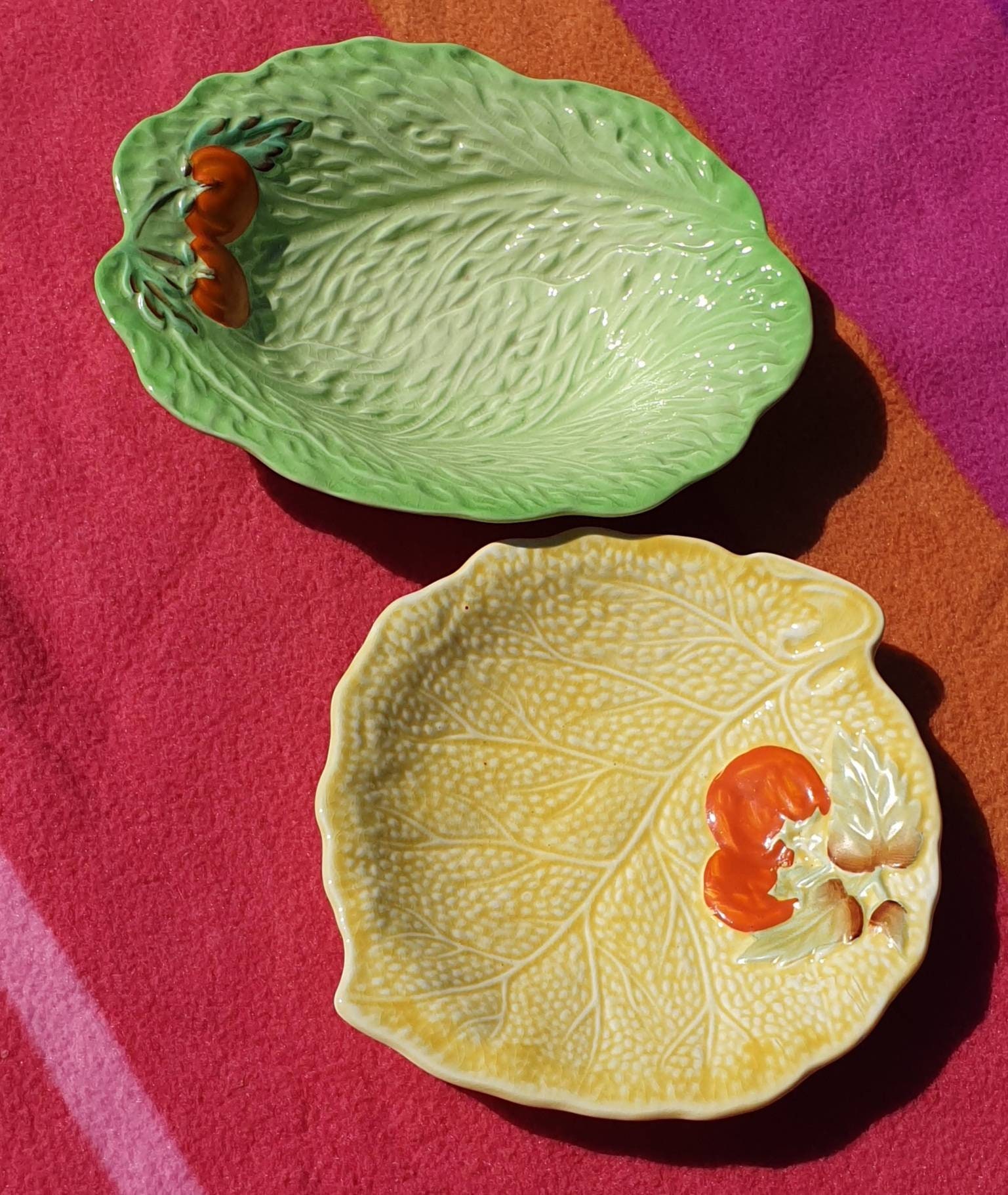 2 Cabbage Ware Dishes Green Beswick and Yellow Fielding With - Etsy UK