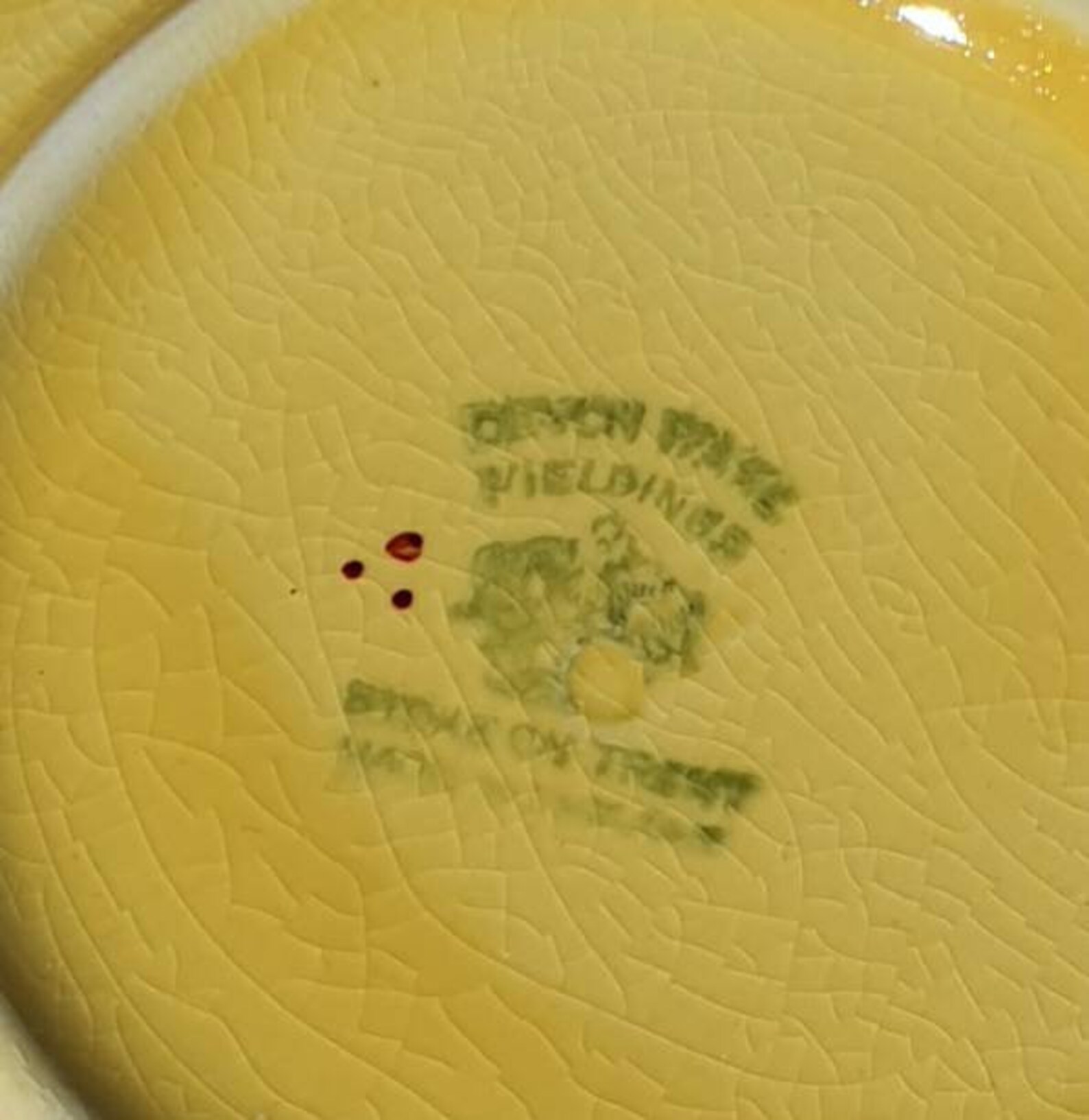 2 Cabbage Ware Dishes Green Beswick and Yellow Fielding With - Etsy UK