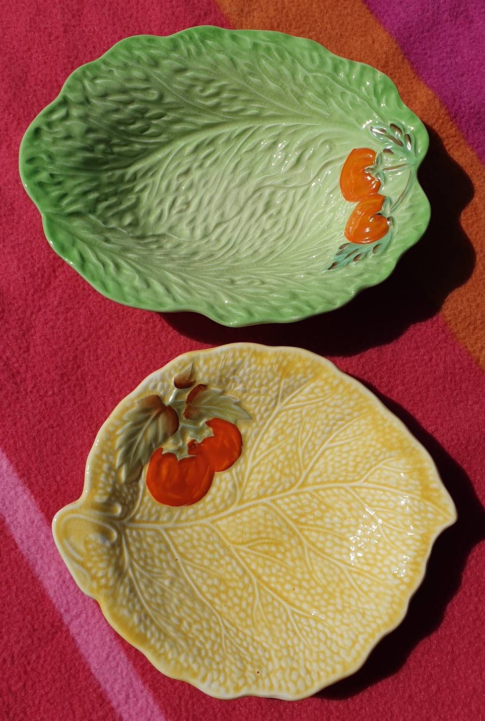 2 Cabbage Ware Dishes Green Beswick and Yellow Fielding With - Etsy UK