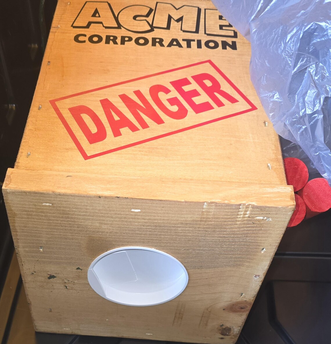 Birdhouse Blasting Machine Dynamite Detonator Plunger Wile E Coyote ...