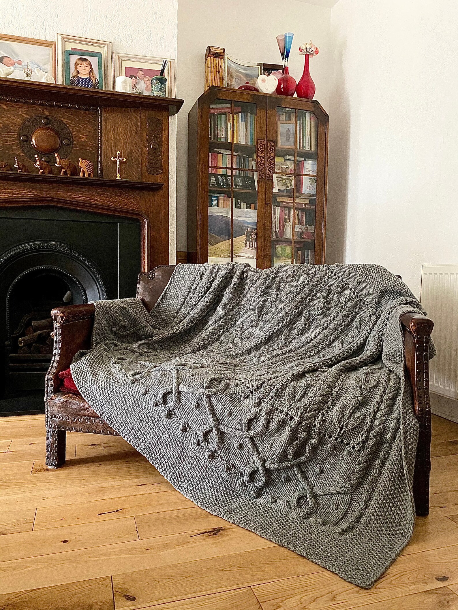 PDF Knitting Pattern.flowers by the Fence - Etsy