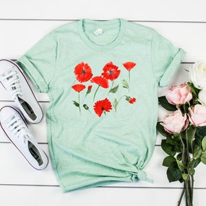 Vintage Watercolor Red Poppy Shirt ∙ Premium Botanical Short-sleeve ...
