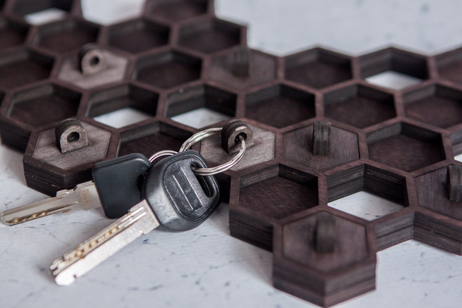 Honeycomb Key Holderkey Hooksunique Key Holder for Wallkey - Etsy