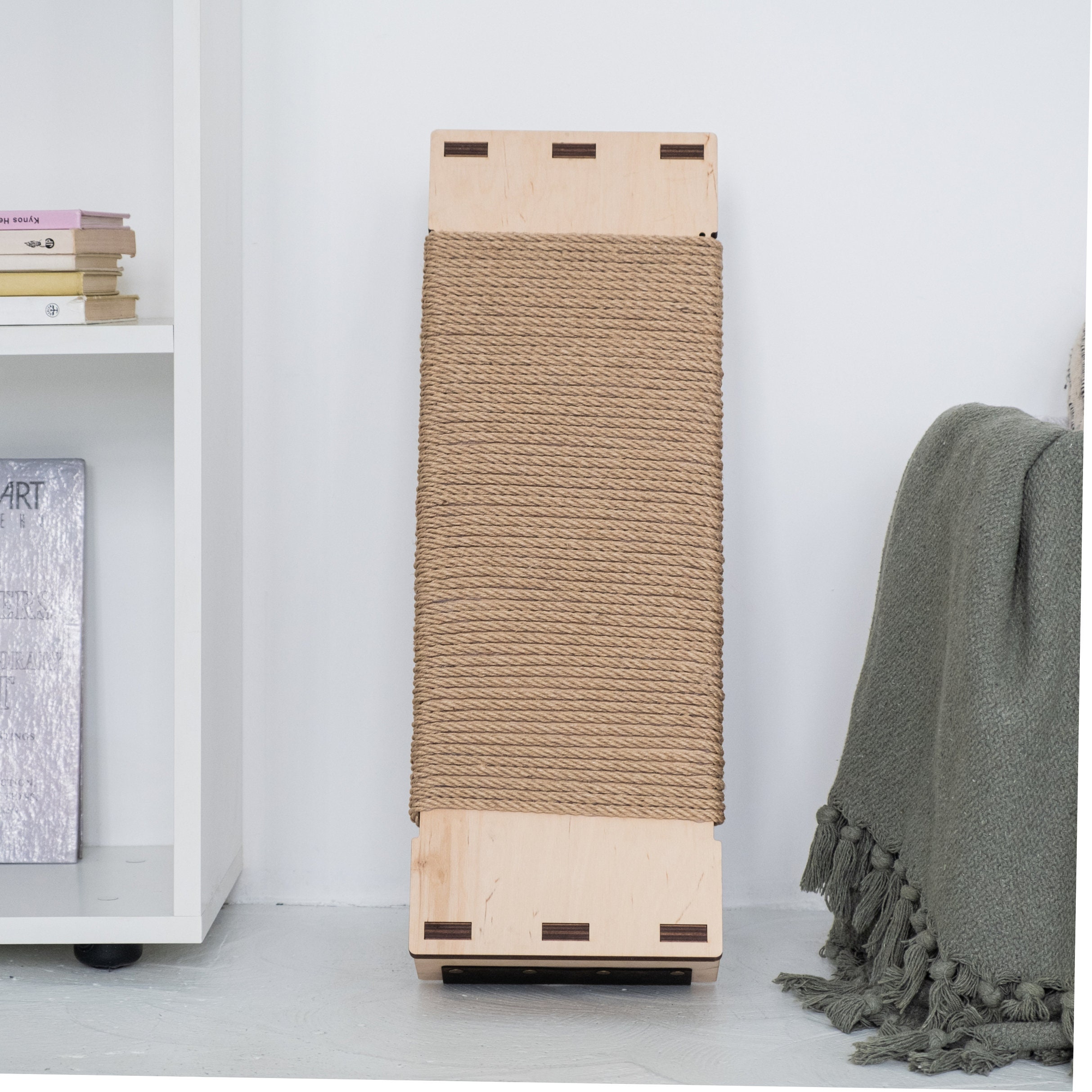 Wood Scratching Post, Cat Scratch Pad, Wood Cat Scratcher, Scratcher ...