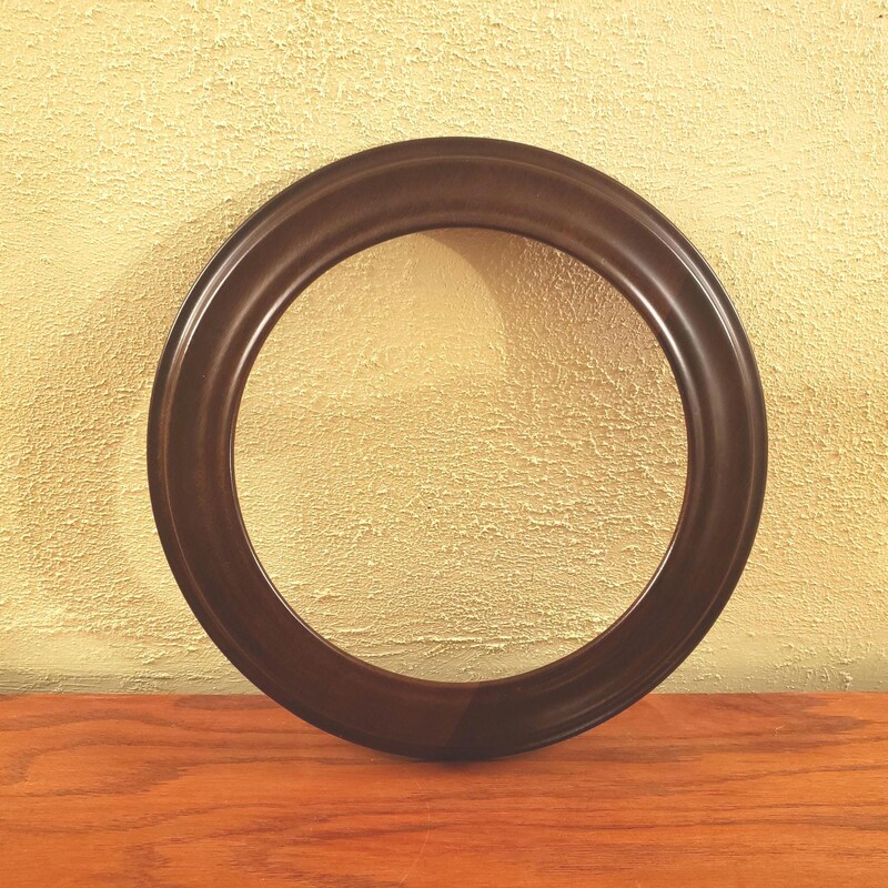 10 Round Plate Frame - Etsy