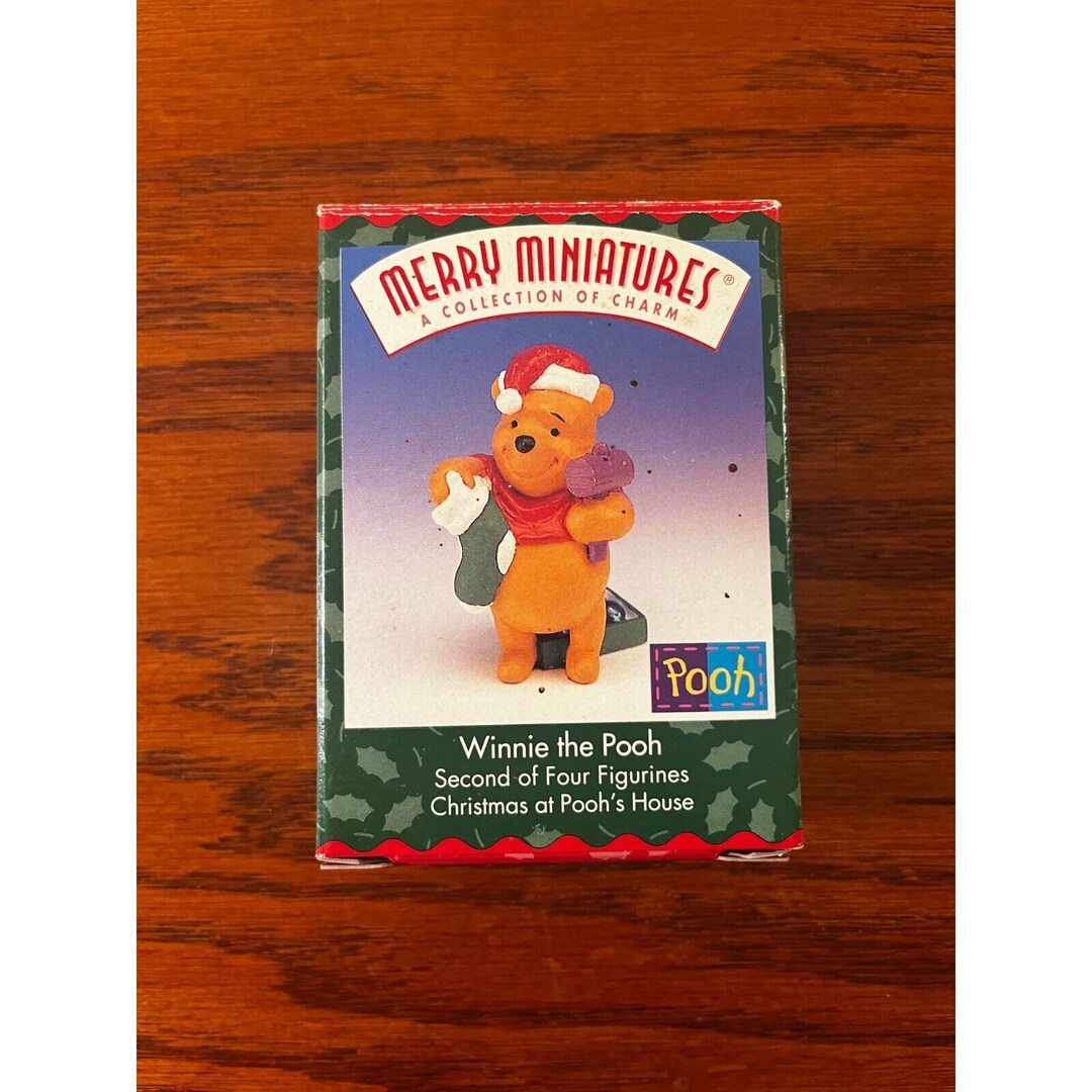 Hallmark Merry Miniatures Winnie the Pooh Christmas Figure 2nd of 4 New ...