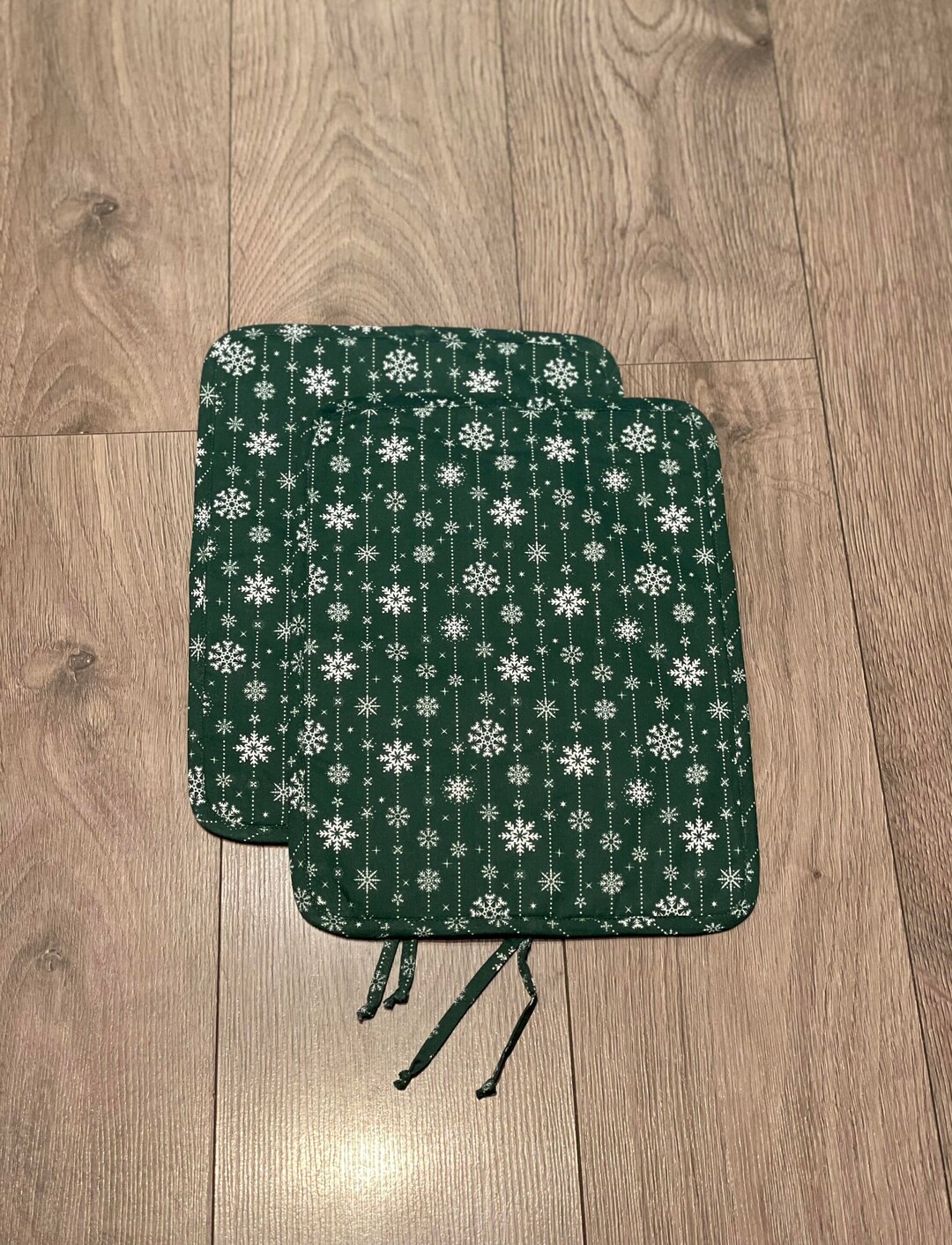 Rayburn 600 Hob Lid Mat Pad Hob Cover With Straps. Christmas Green ...