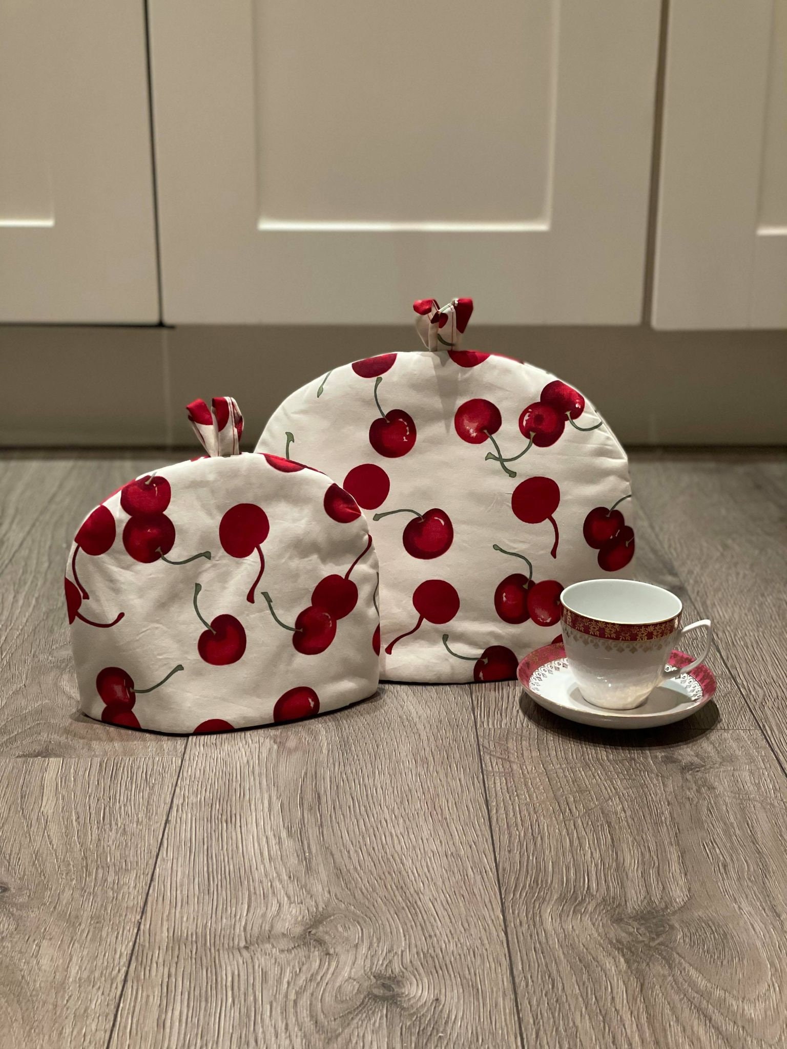 TEA COSY. Teapot Cover for a Retro Kitchen Red Cherry | Etsy