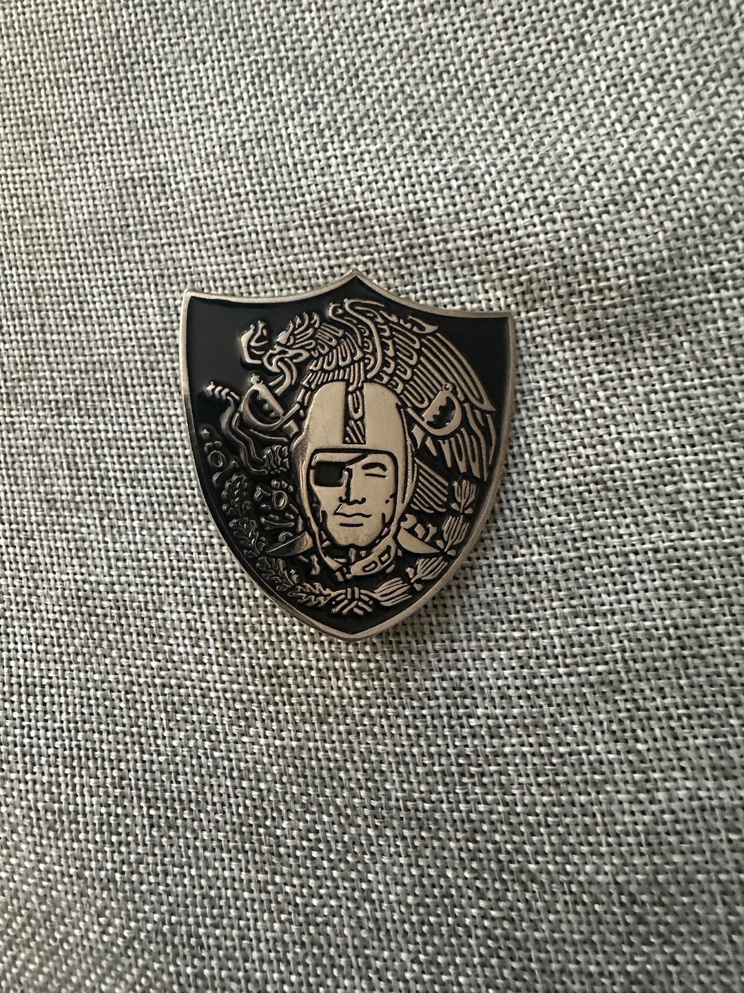 Sports Pins Raiders Collectors Enamel Pins Novelty Football Pin Gift ...