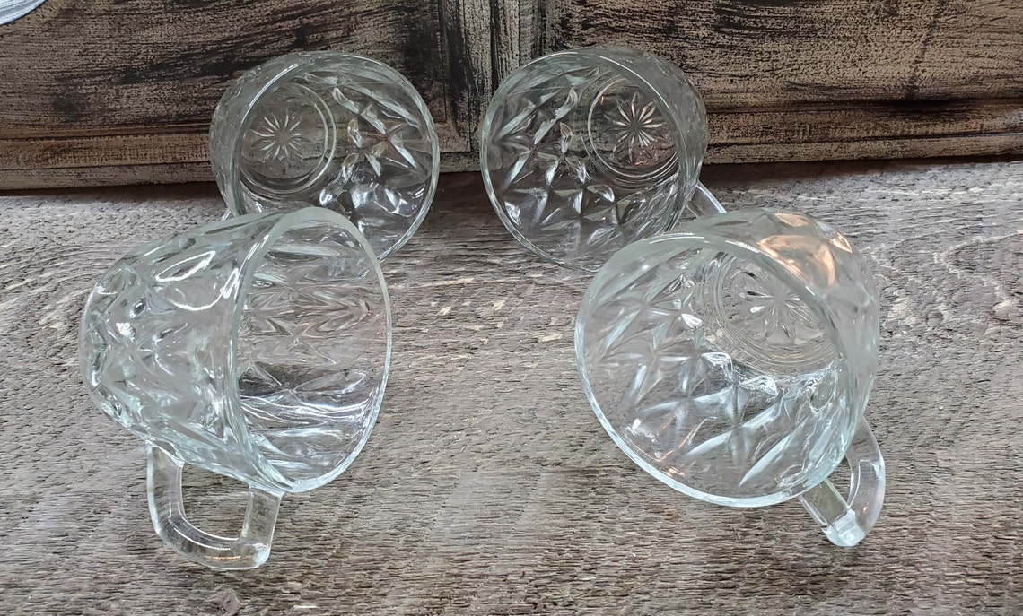 Set of 4 Cross Hatch Cups by Anchor Hocking in the crown | Etsy