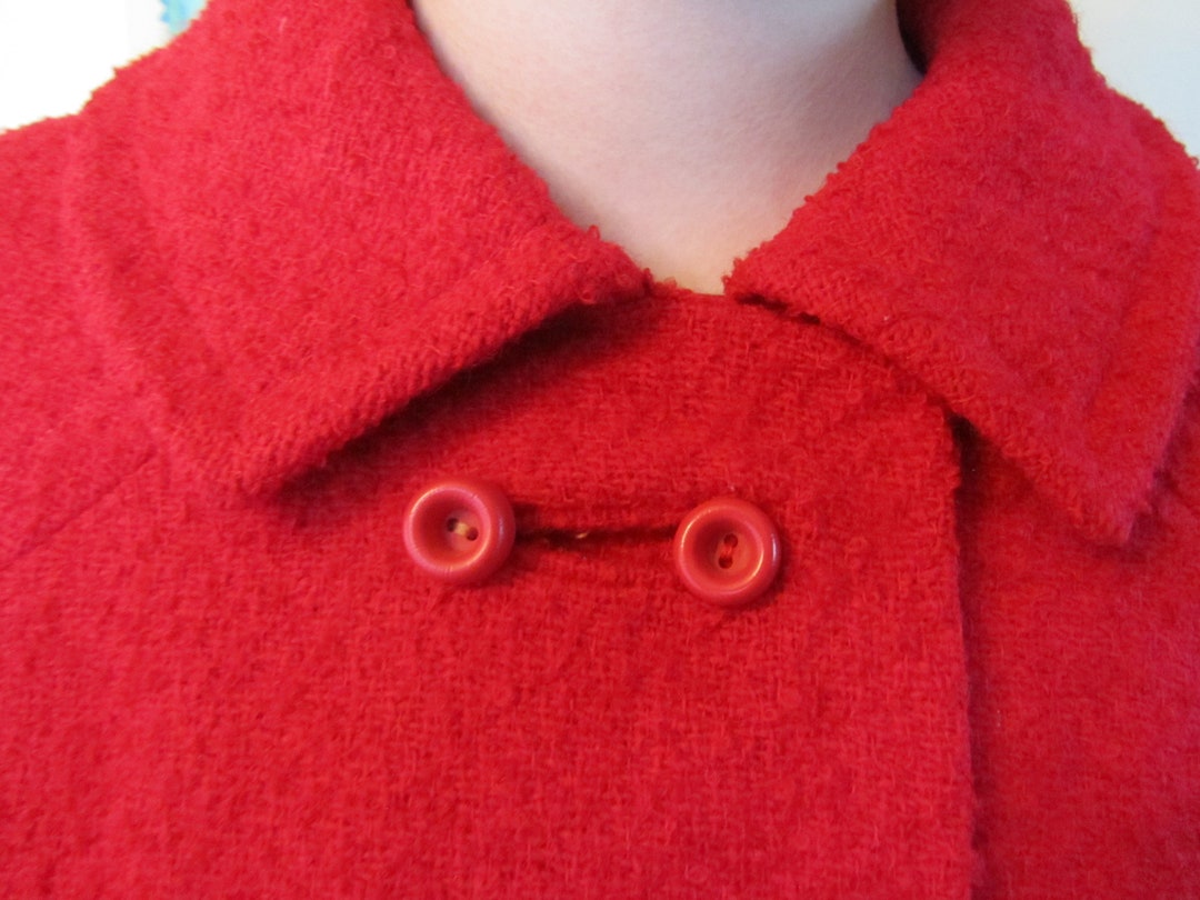 Heavy Red Coat With Beautiful Lining Size Large - Etsy