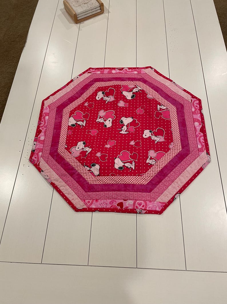 Holiday Octagonal Table Topper - Etsy