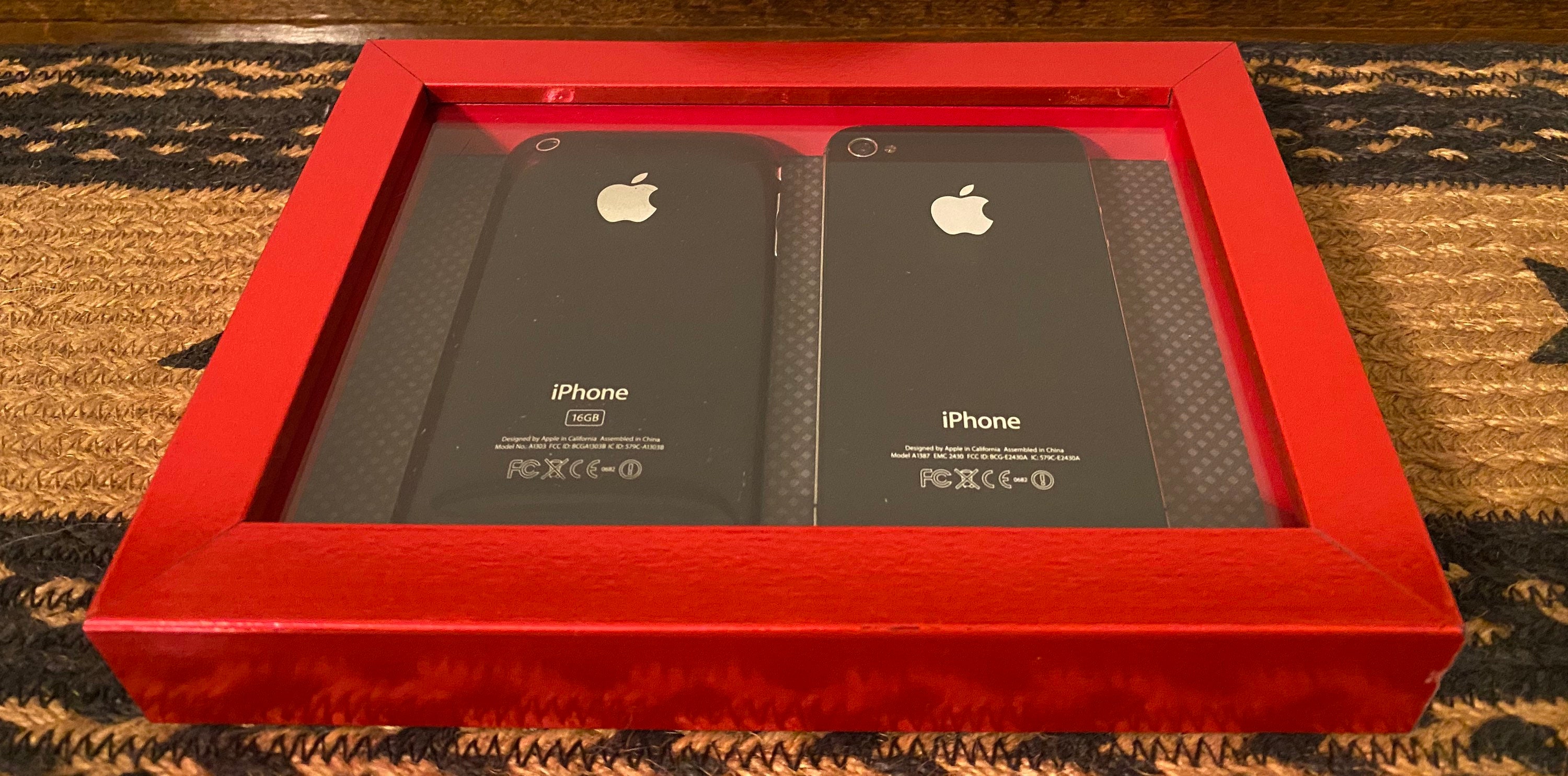 IPhone Mural Mini Timeline Display (2009-2011) - 3GS and 4S - Two Real ...