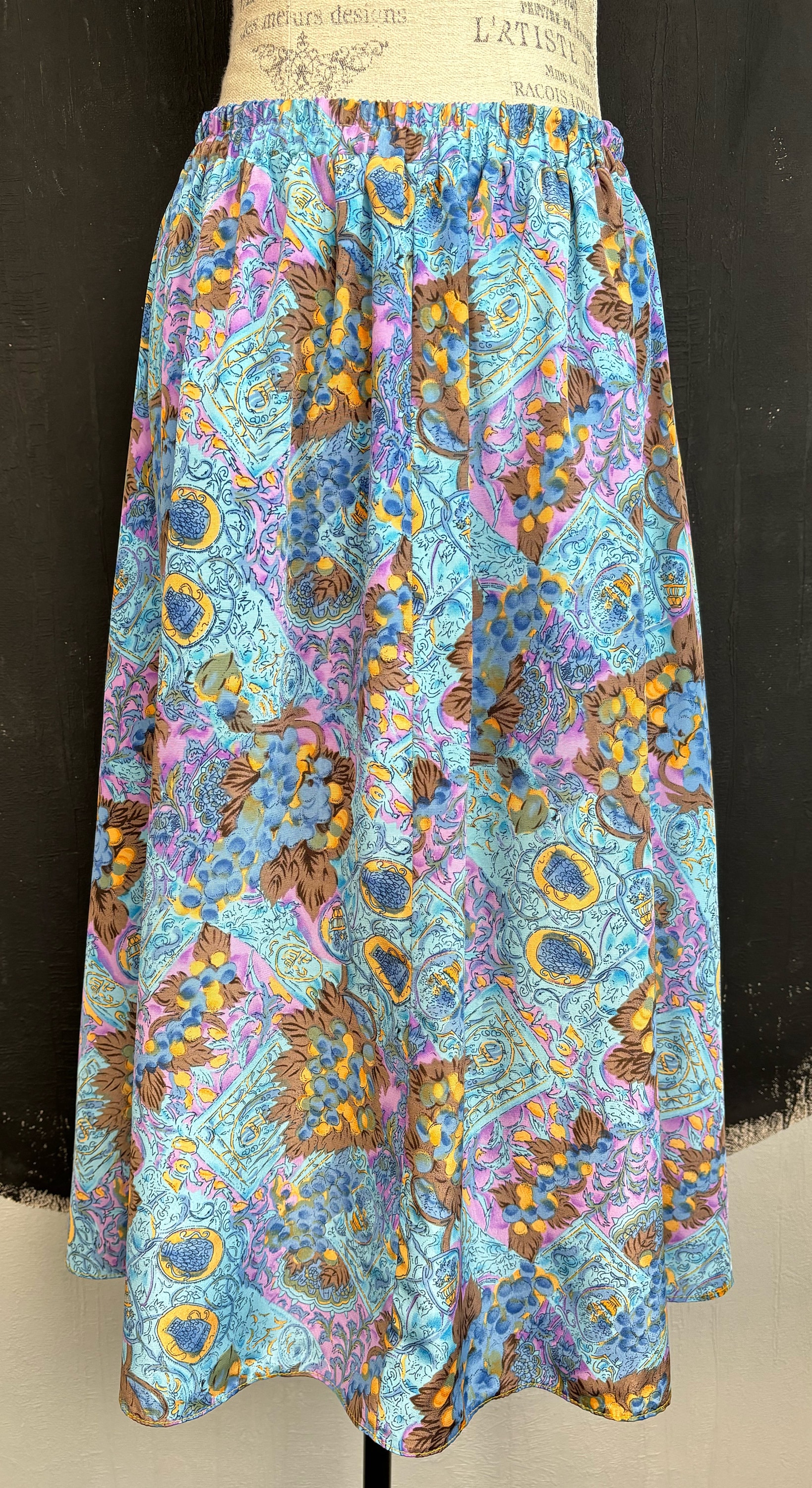 Vintage French 80s Grapes Berries Drawing Flower SKIRT Blue Purple ...