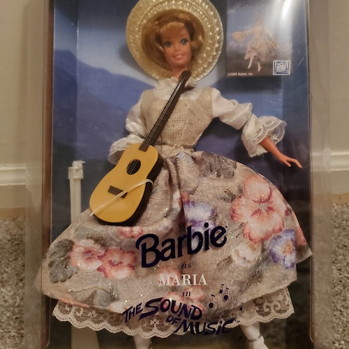 1985 Doll of the World Unique Light Brunette Barbie Greek Barbie Dolls ...